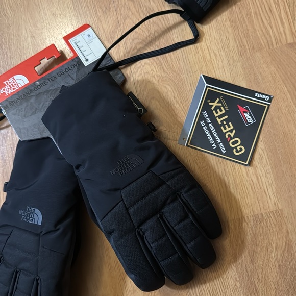 The North Face | Accessories | Nwt The North Face Montana Gtx Goretex ...